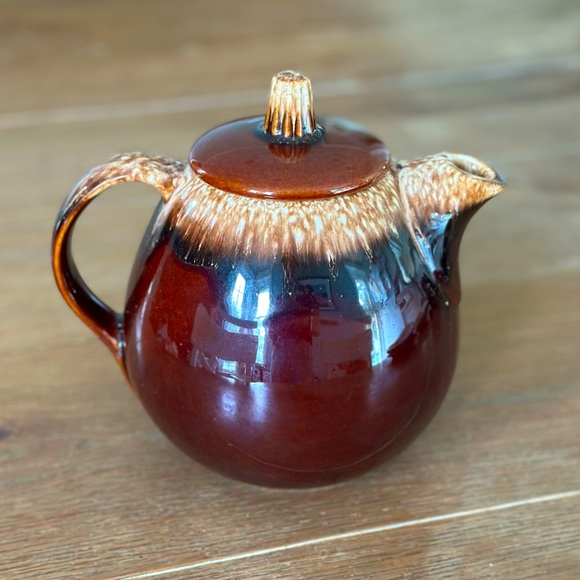 Hull Pottery | Dining | Vintage Hull Pottery Brown Drip Teapot | Poshmark